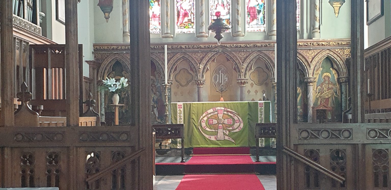 Altar, Pulpit and Lectern Falls | Stole My Heart by Elaine